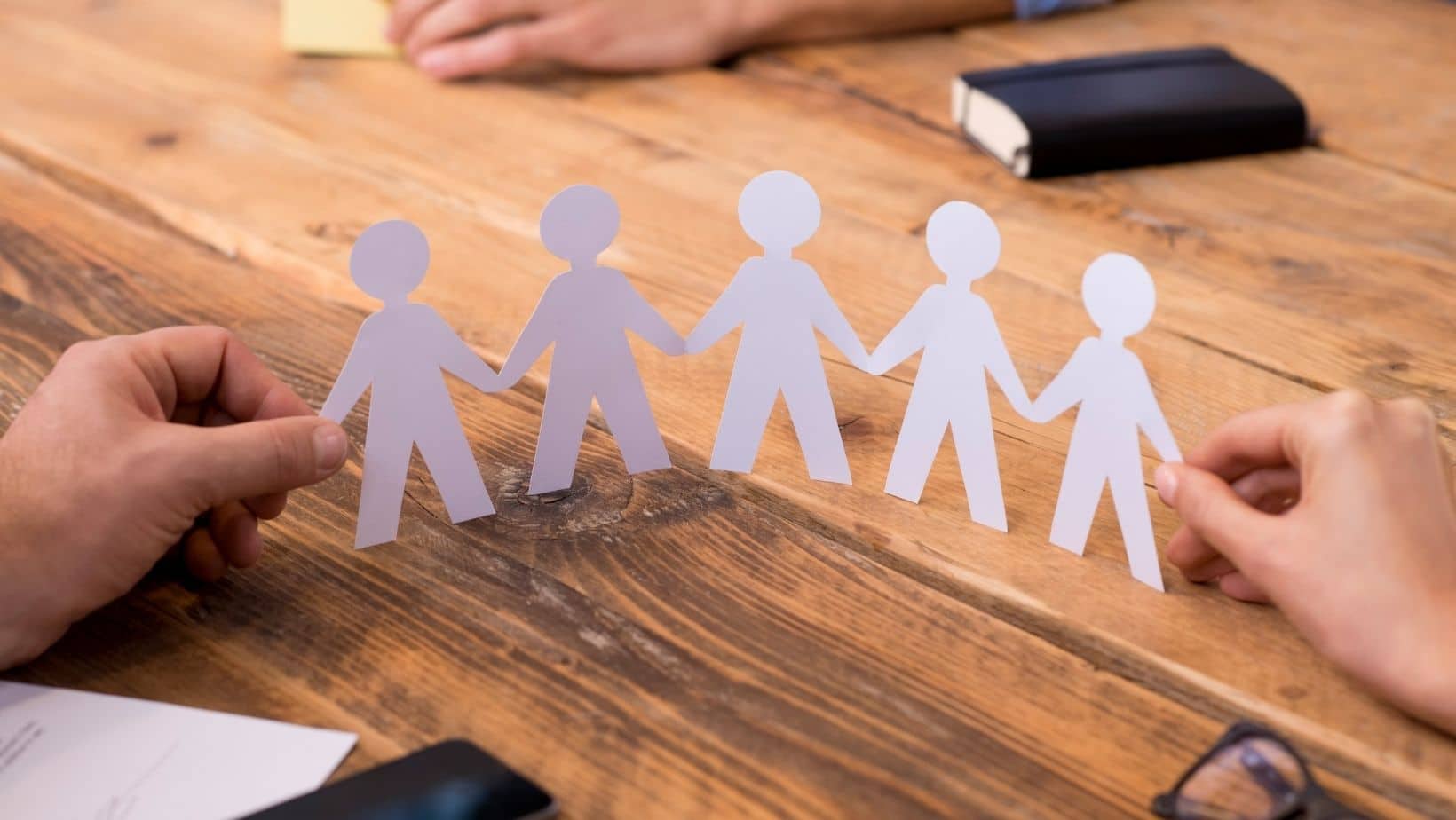 9 tips for maintaining customer relationships when collecting debt